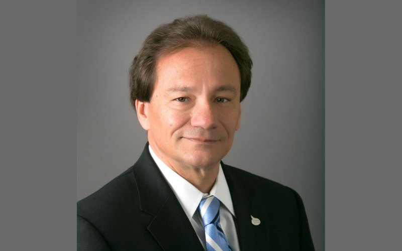 Jensen Presented with the 2023 Woodworth Memorial Award | Correll Insurance